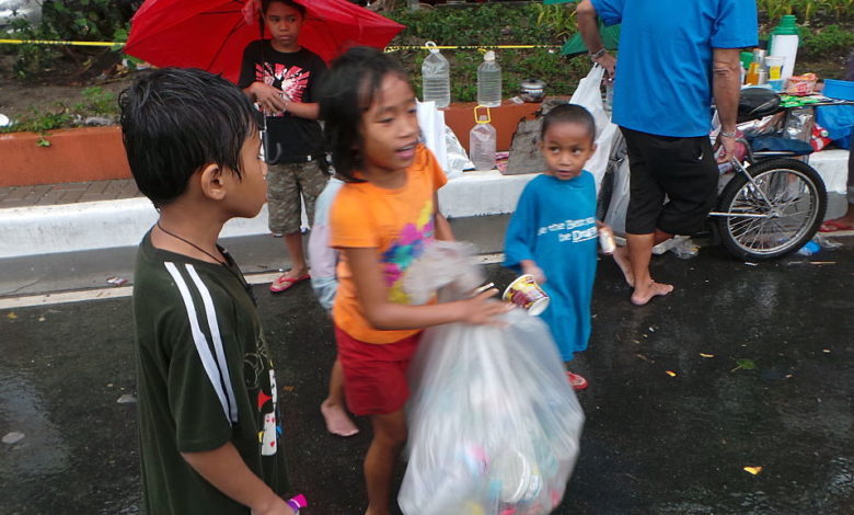 Filipino Village Uses Plastic Waste as Currency | twib.news