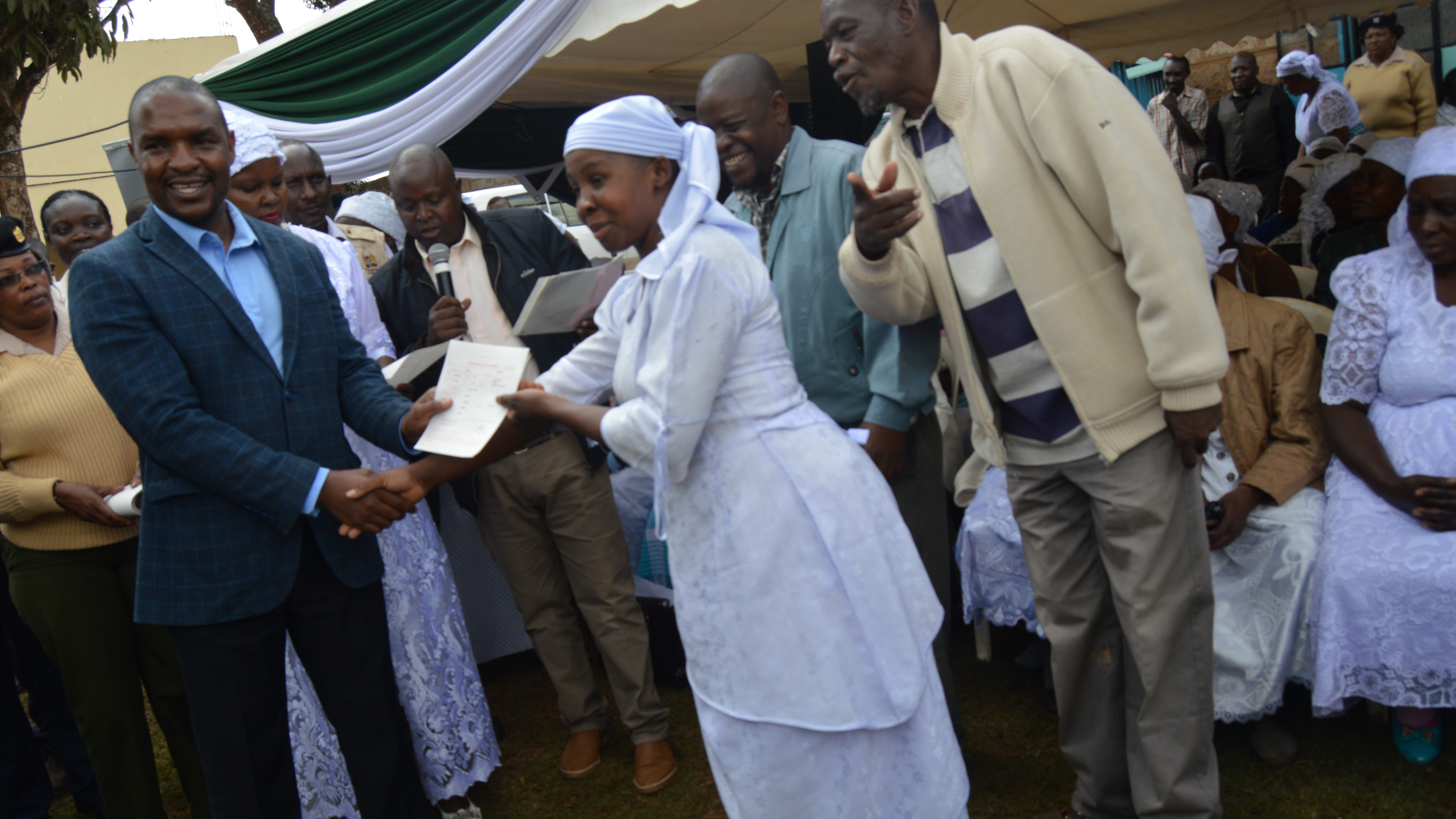 Stateless Children in Kenya Now Get a Better Start With Birth ...