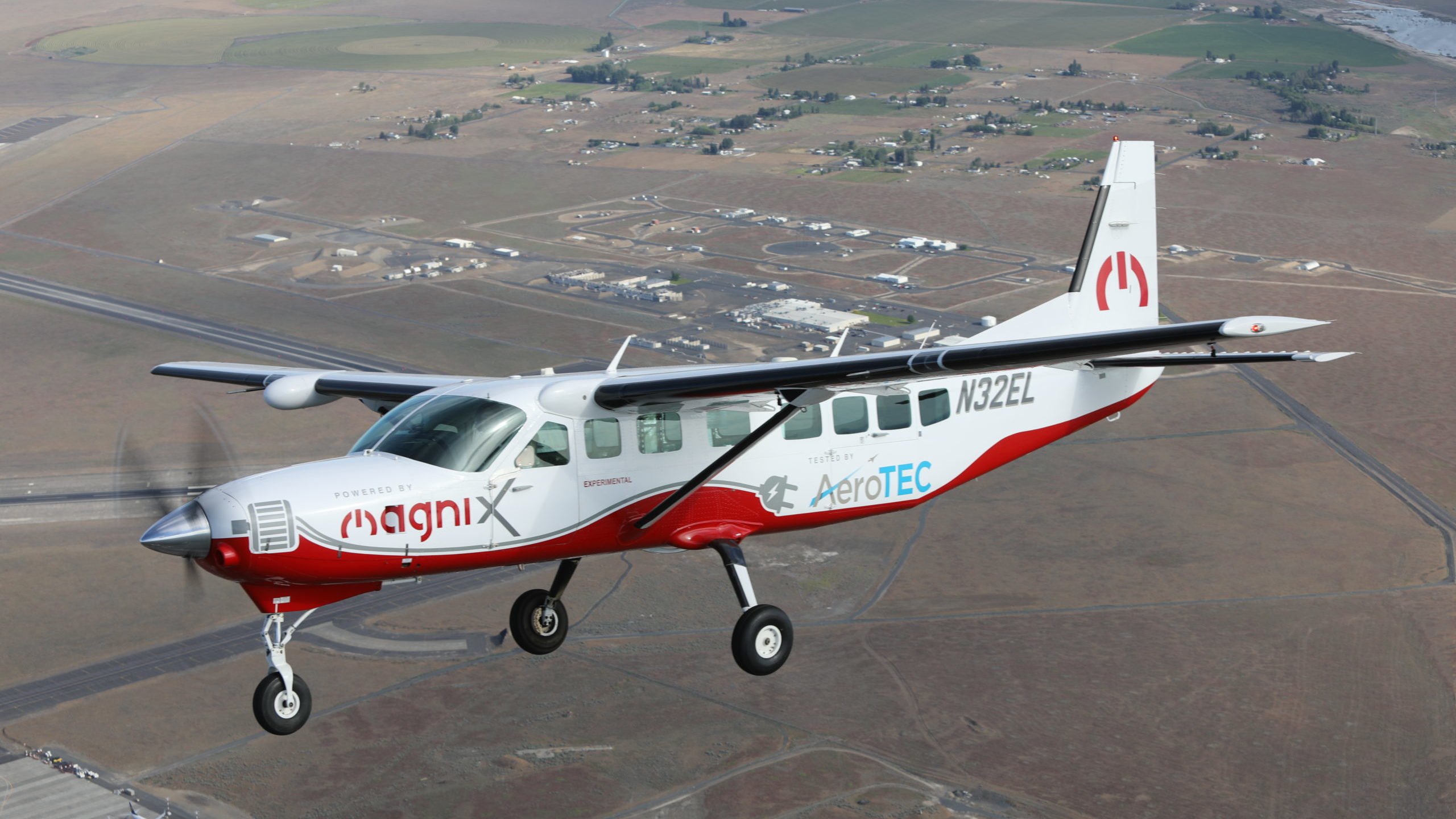 Test Flight of World’s Biggest E-Plane Proves: It Will Be Cheaper and ...