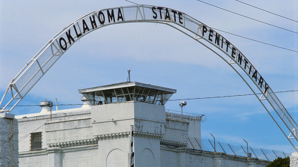 Success Story: Prison Populations See Big Drop | twib.news