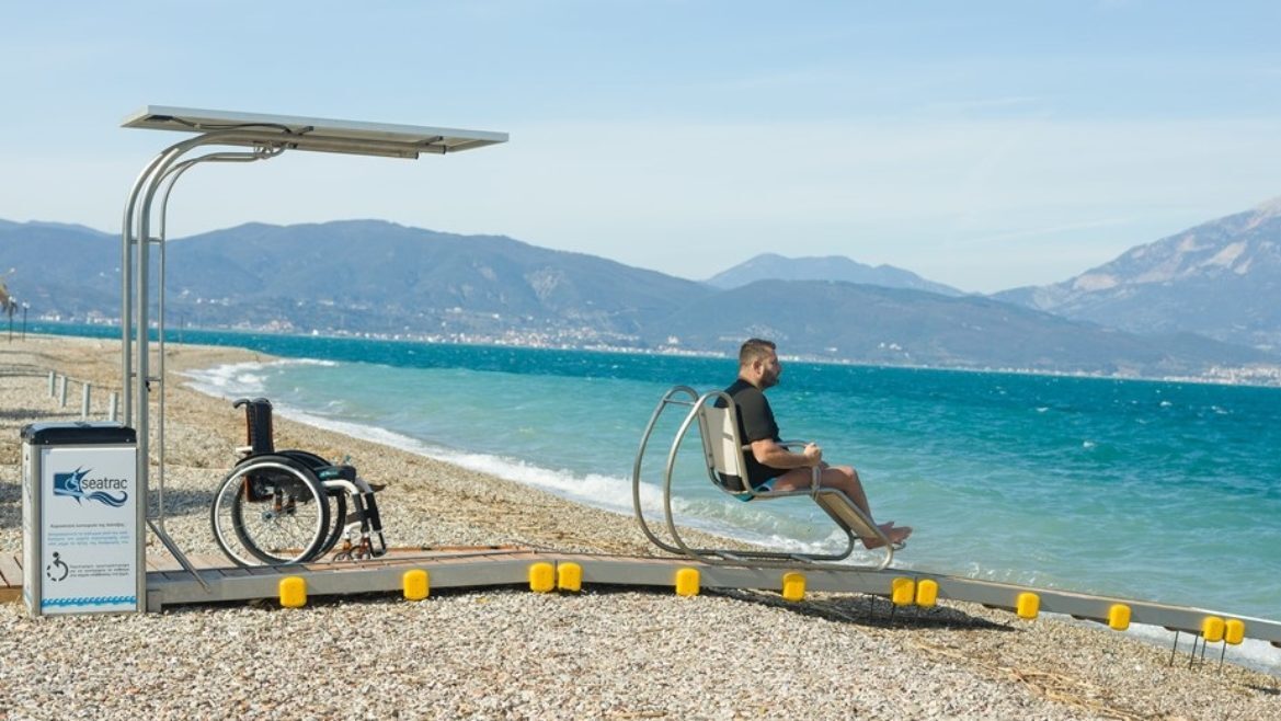 Wheelchairs on Beaches for "Equal Access to the Sea" | twib.news